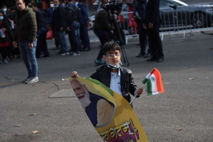 IN PICS | PM Modi in Rome for G20 Summit, pays homage to Mahatma Gandhi